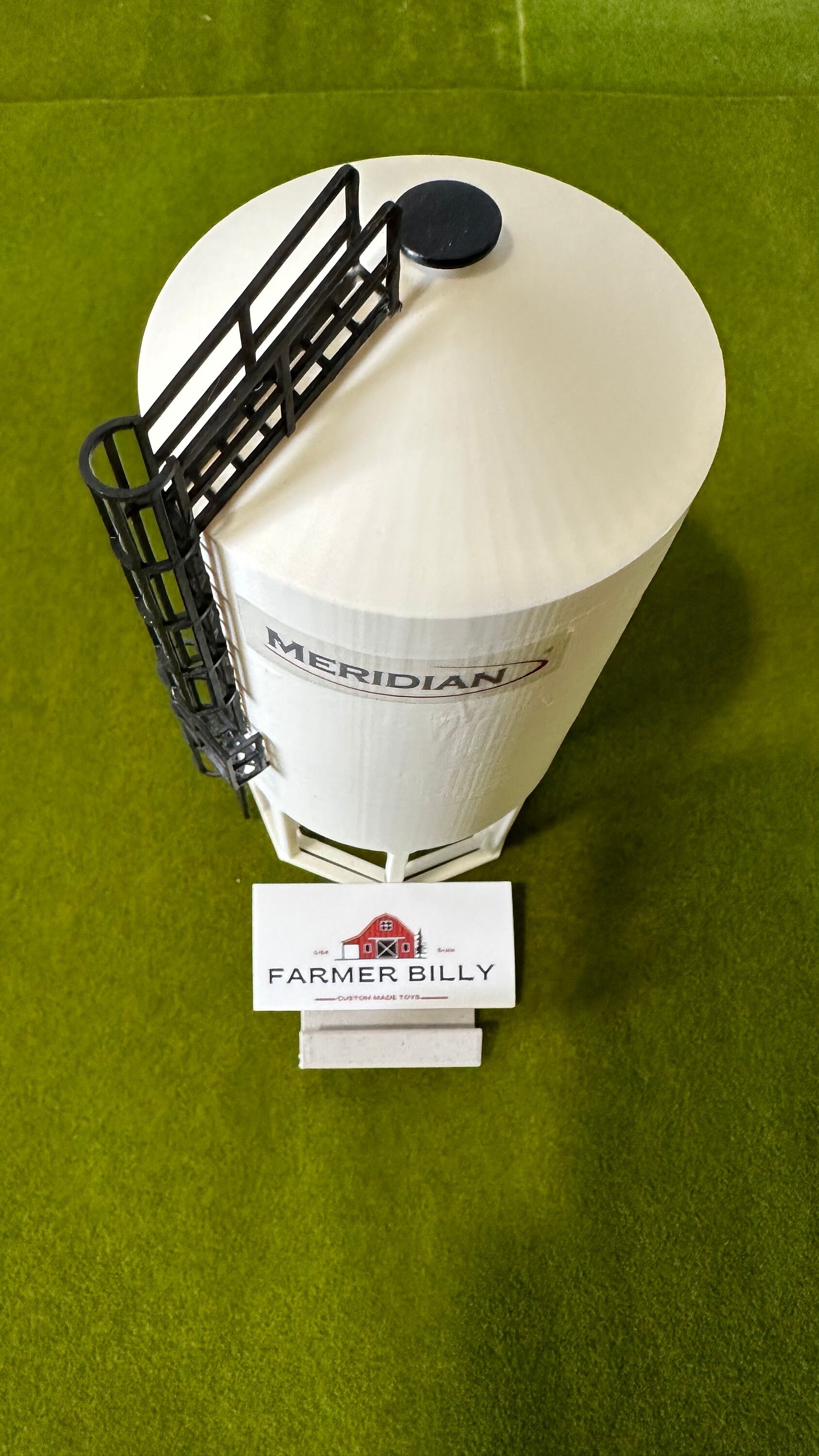 Meridian 1500 Series Smooth Wall Bins 1/64 Scale Model.(please Read the ...