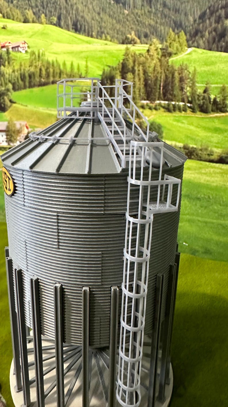 GSI 21 Ft Hopper Grain Bin 1/64 Scale Model - Etsy