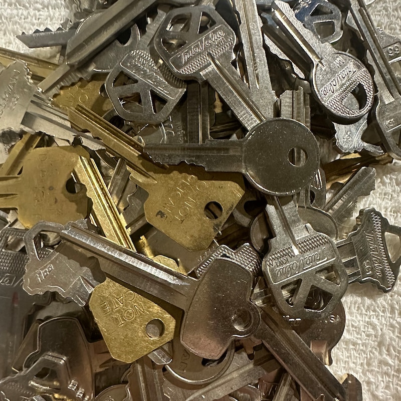 Bulk Skeleton Keys - Etsy