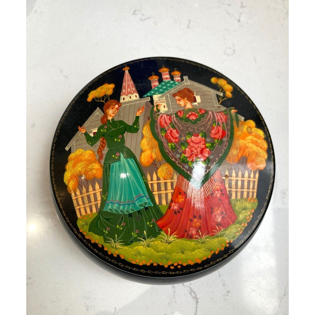 Russian Hand-painted Lacquer Round Keepsake Gift Box, Black, Vintage - Etsy