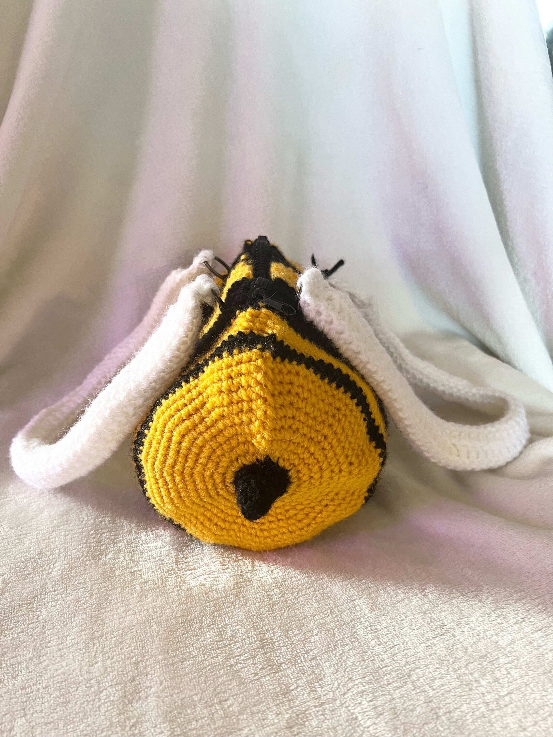 Bee Handbag (crochet Pattern Only) - Etsy