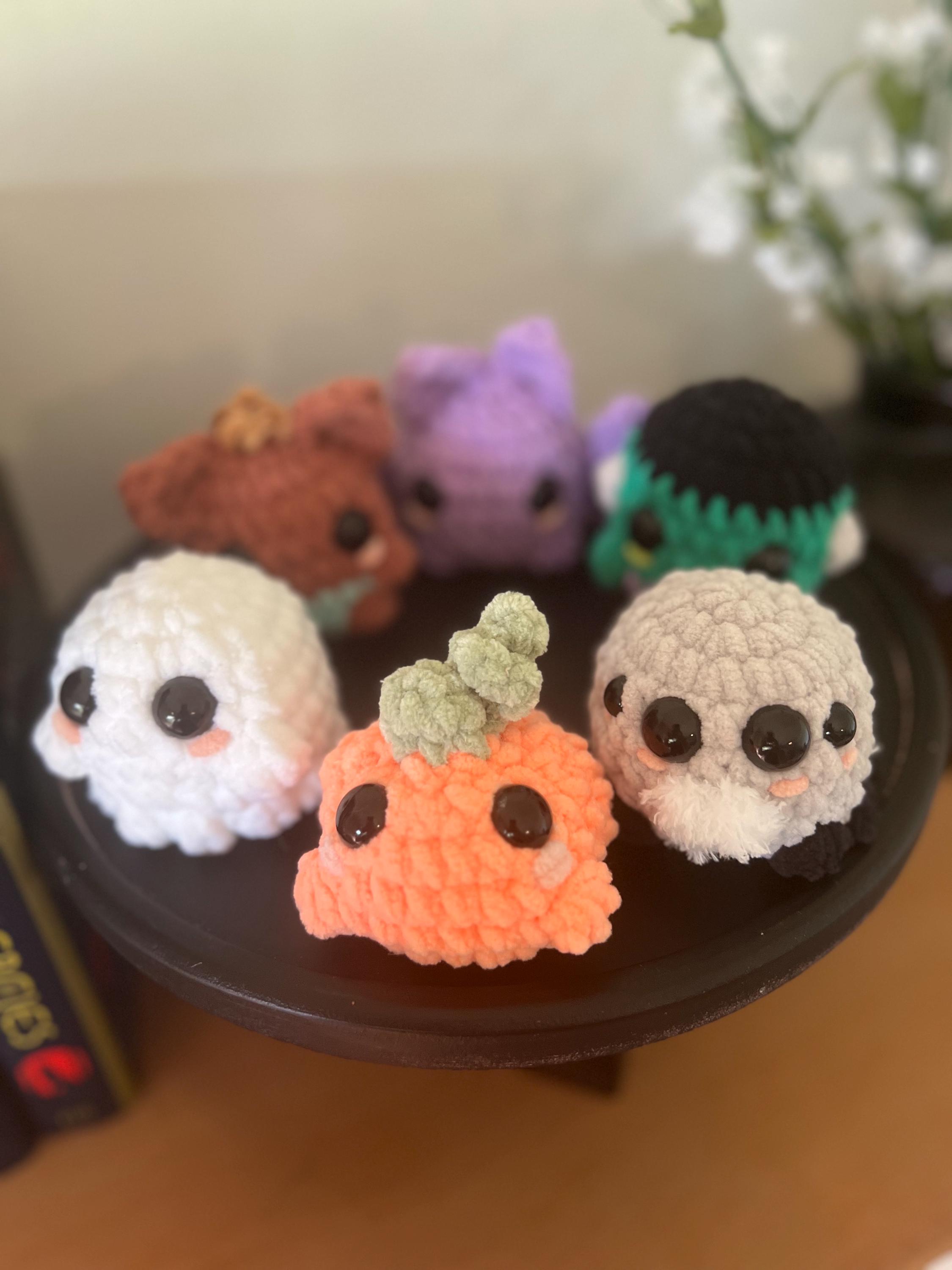 Halloween Keychain Crochet Plushy Stuffed Animal Gift Fall Toys Cute ...