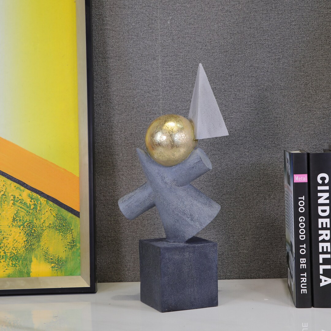 Abstract Geometric Figurine, Chic 3D Tabletop Art Piece, Contemporary ...
