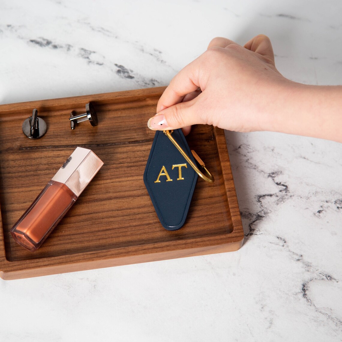 Embossed Diamond Leather Keychain initials modern Luxury Key Chain Fob ...