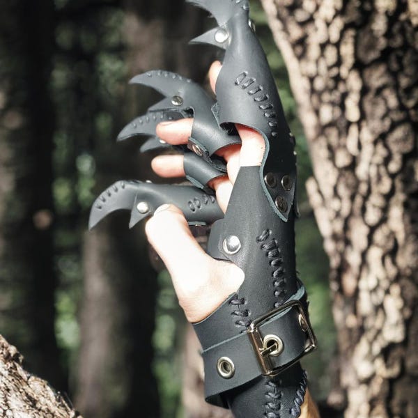 Claw Gauntlet - Etsy