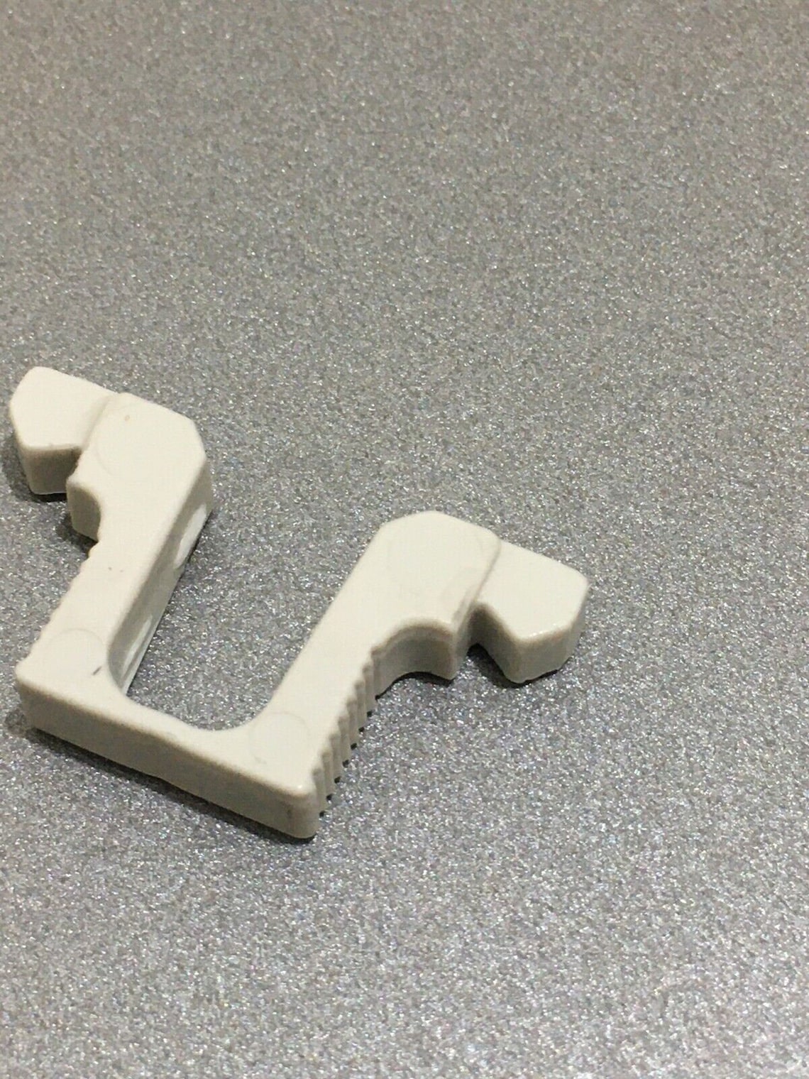 Miele Dishwasher - Cutlery Tray Rail End Stopper Clip 2154400 (SBX-1 ...