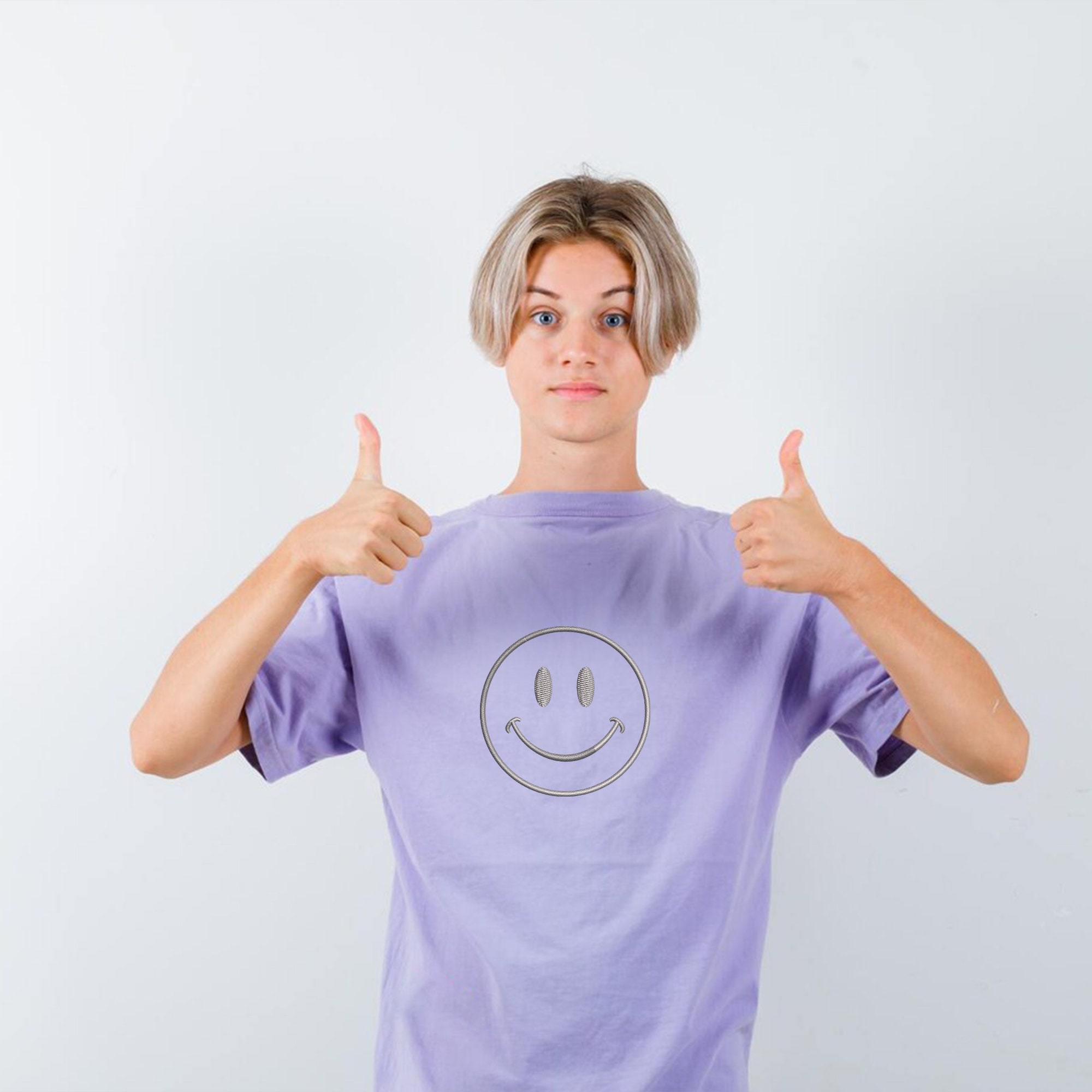 Smiley Face Embroidery Designs, Happy Face Machine Embroidery, Outline ...