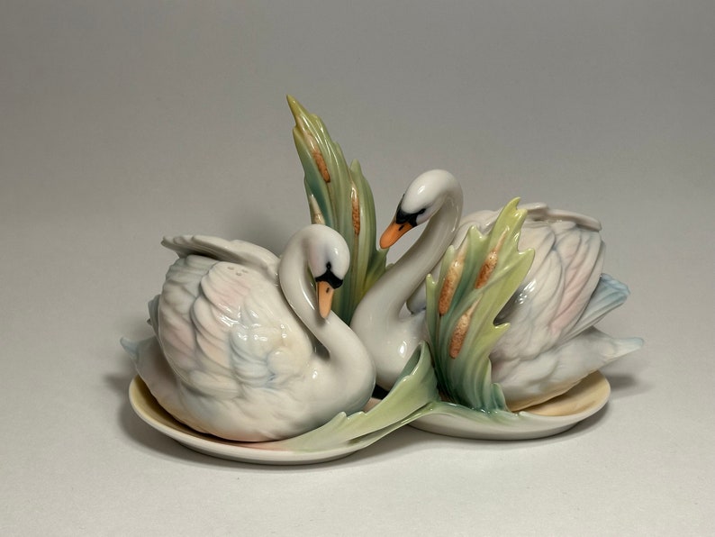 FRANZ Collection Swan Lake Salt and Pepper Set - Etsy
