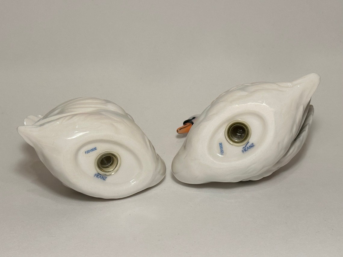 FRANZ Collection Swan Lake Salt and Pepper Set - Etsy