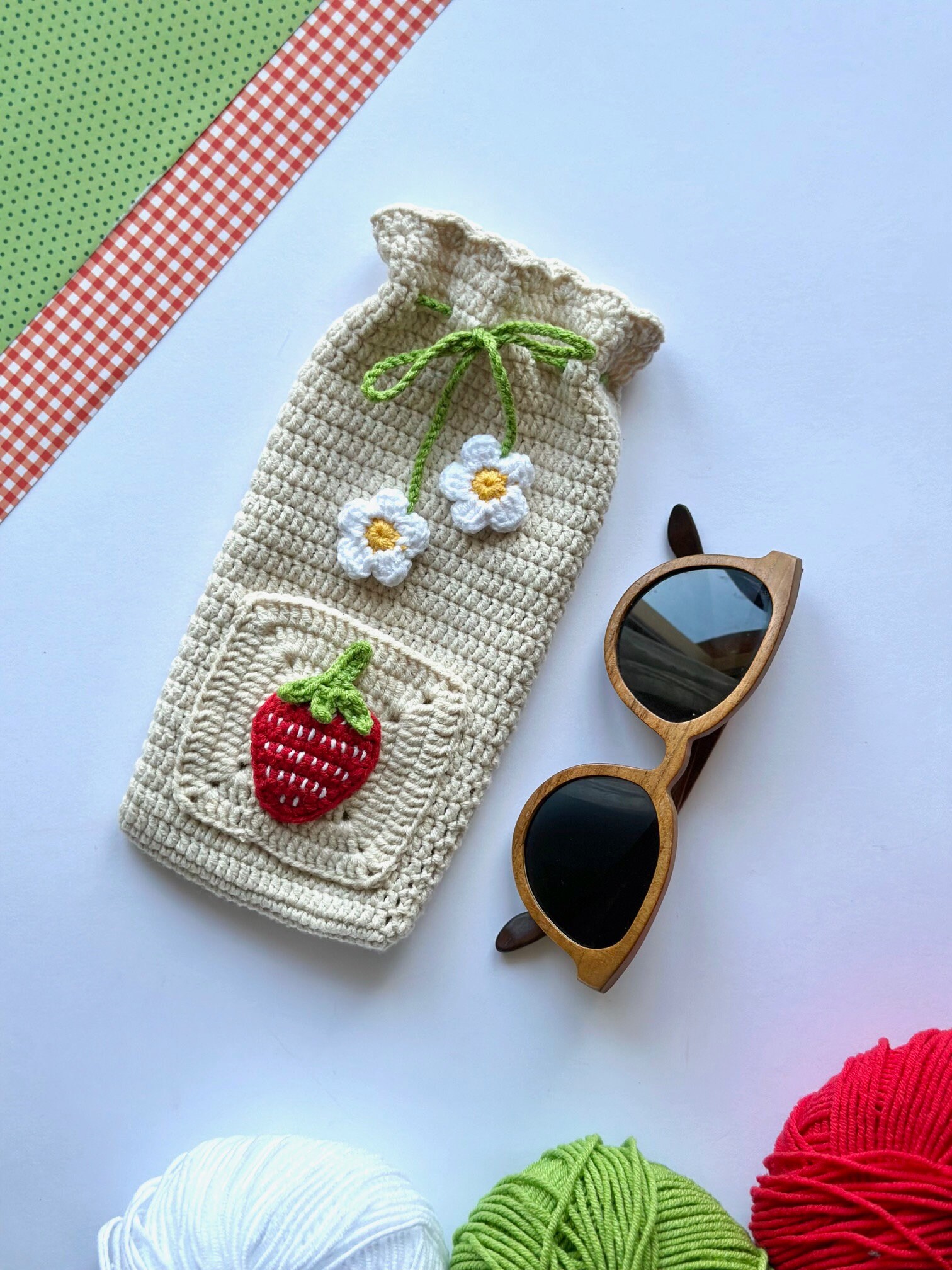 All Set Gift Box for Her, Strawberry Designed Gift, Handmade Gift Set ...
