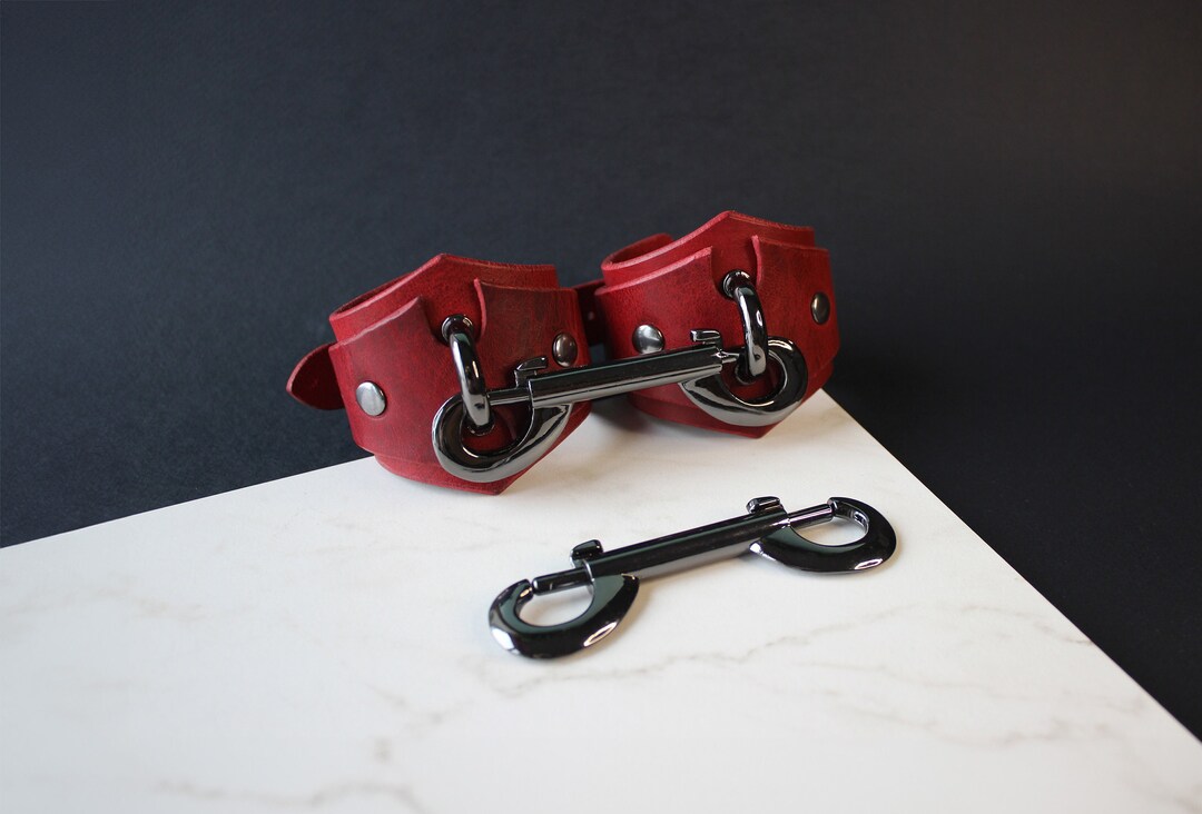 Custom BDSM Handcuffs and Ankle Cuffs, Wrist Restraints Leather Red ...