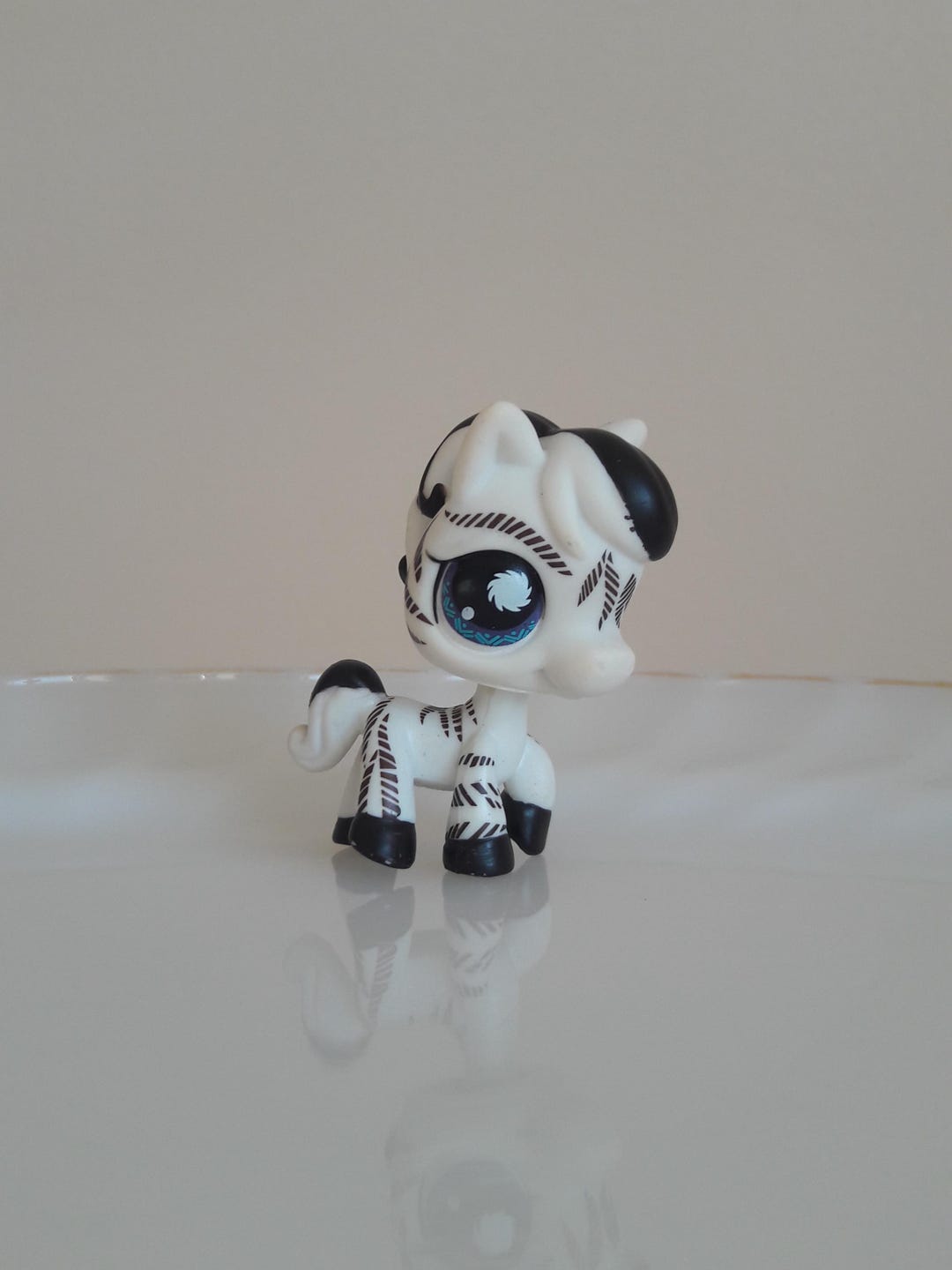 RESERVED Message Me If Interested \\ Vintage 2006 Hasbro Littlest Pet ...
