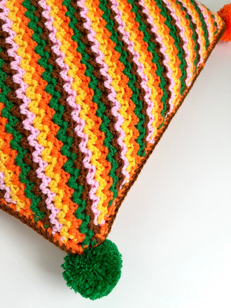 Sik Sak Pillow - Crochet Pattern - Etsy