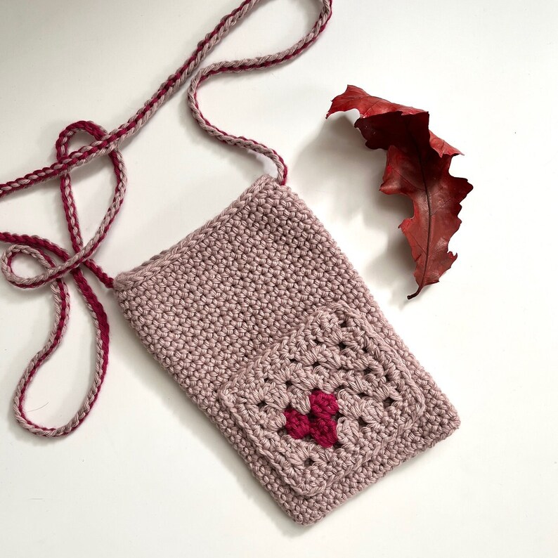 Crochet Phone Bag Pattern – Granny Heart Design (PDF) - Etsy