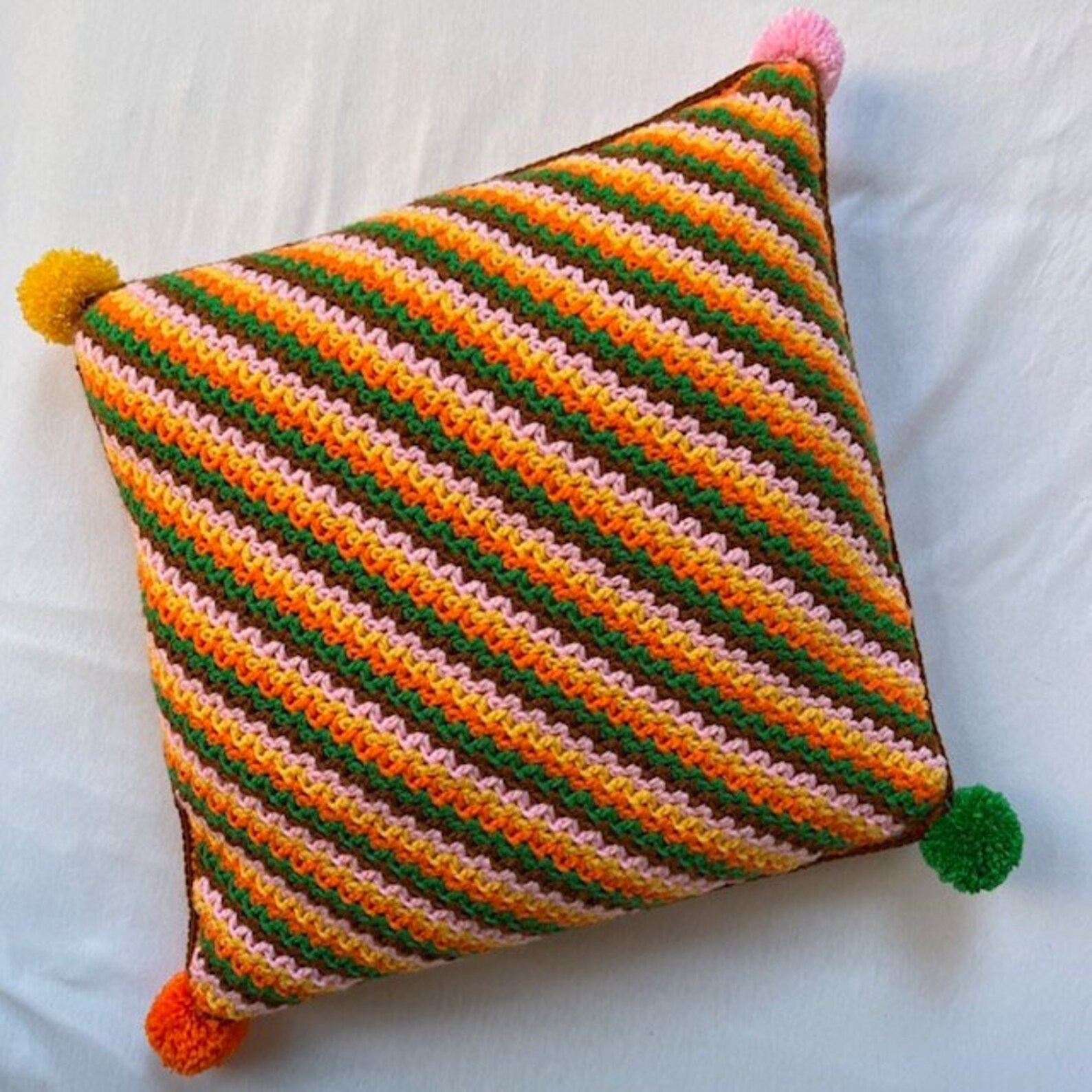 Sik Sak Pillow - Crochet Pattern - Etsy