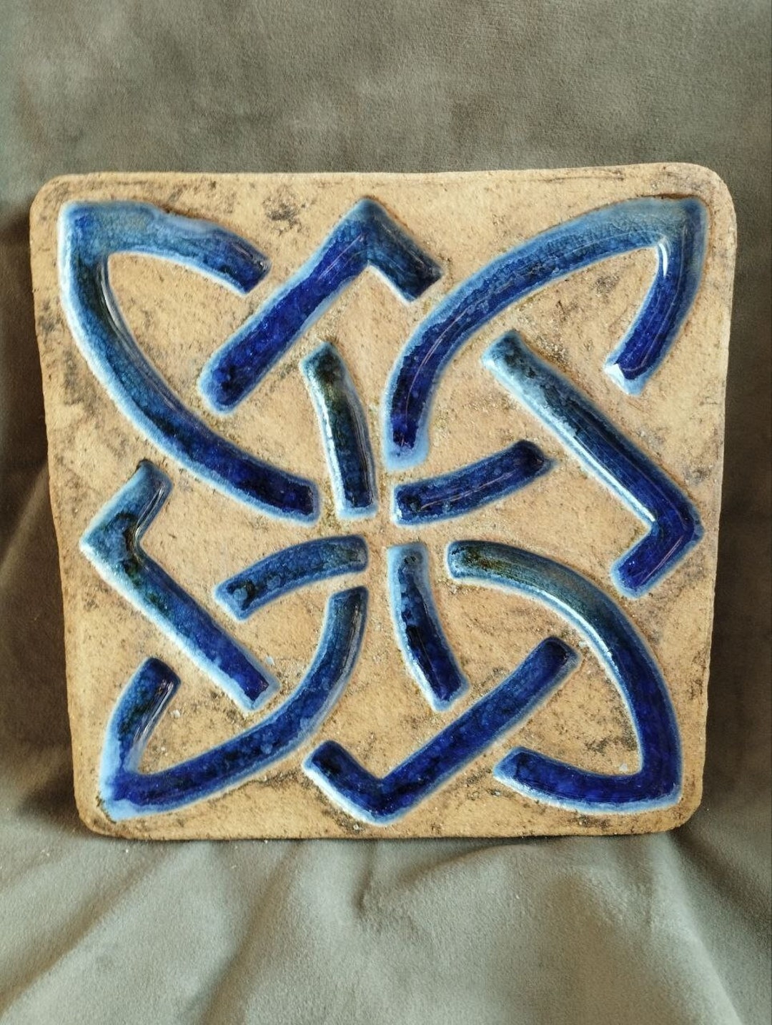Celtic Tile , 8x8 Tile Fireclay Crackle Handmade With Recycling Glass ...