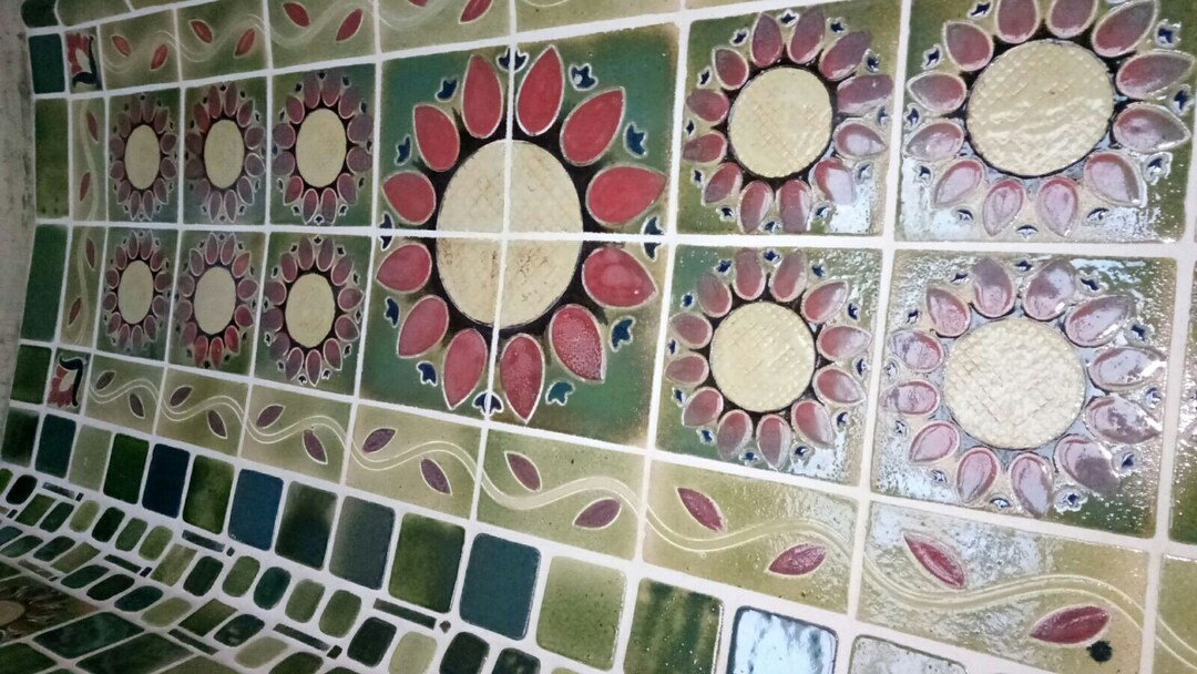 Flower Tile / Handpainte Tile 8x8 and 4x4 Set / Handmade Sunflower ...