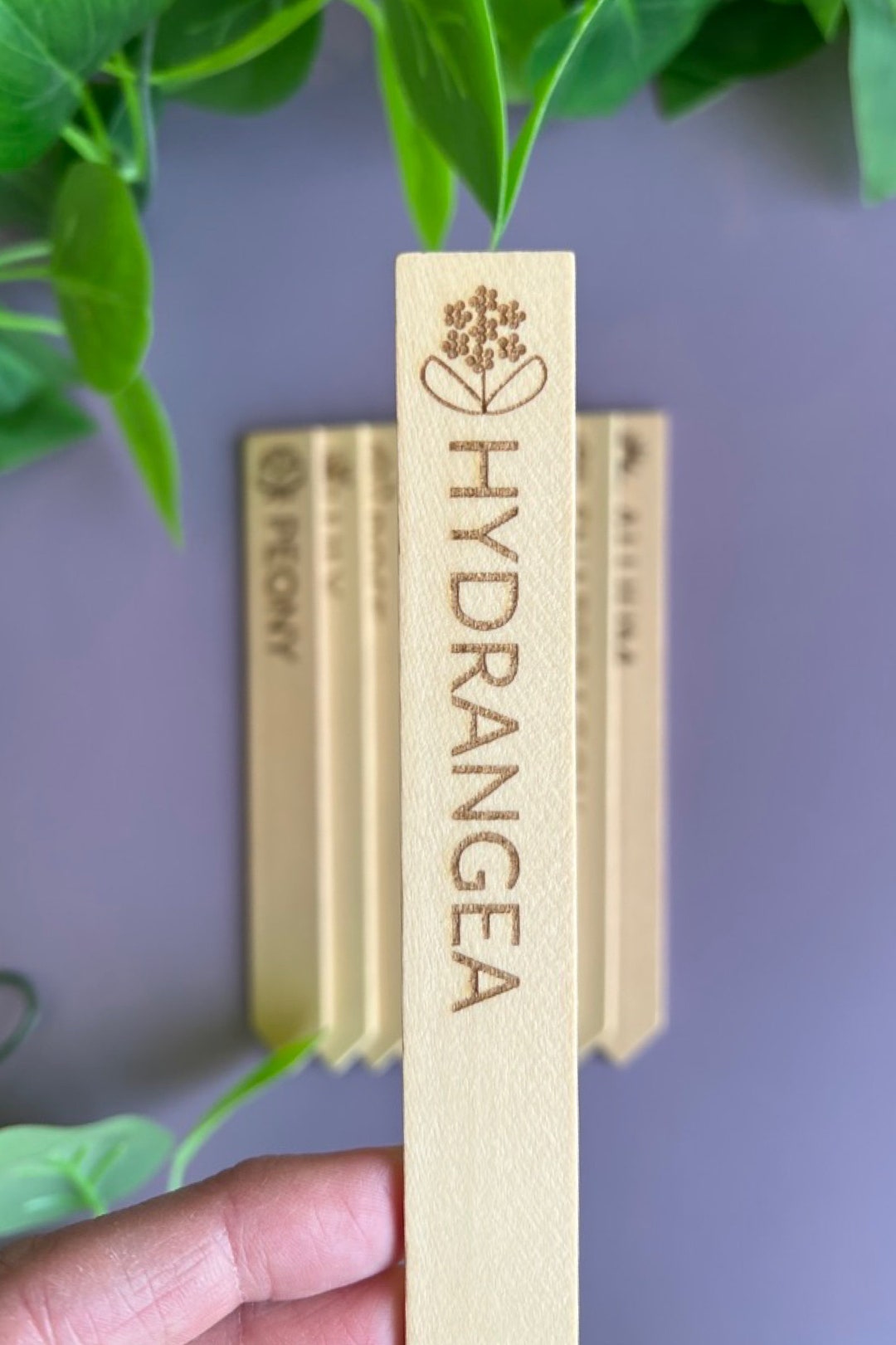 Wooden Hydrangea Garden Stake, Flower Plant Label, Garden Bed Planter ...