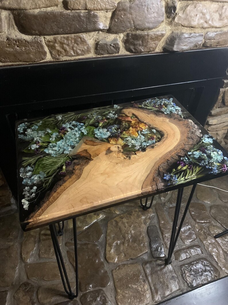 Resin Table With Wood and Preserved Flowers. Handmade Resin Tabletop ...