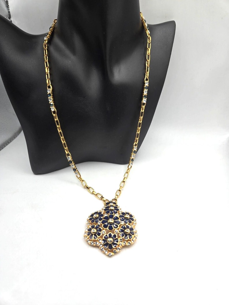 JBK JACQUELINE KENNEDY Grand Tour Necklace Signed on Pendant/pin and ...
