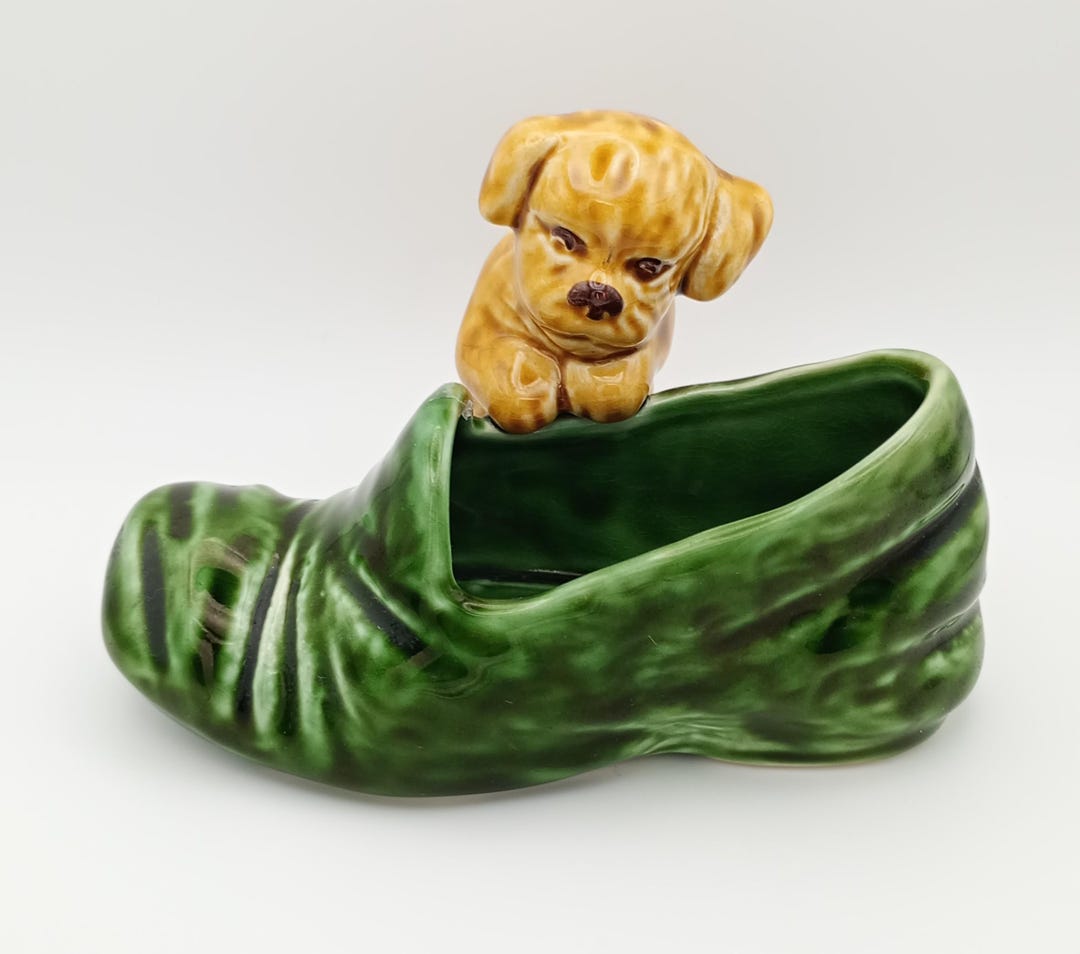 Vintage Sylvac Dog With a Slipper Ornament From the 1960s No. 2051 - Etsy