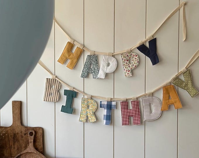 Custom Baby Name Banner, Scallopped Bow Name Banner, Embroidered Baby ...