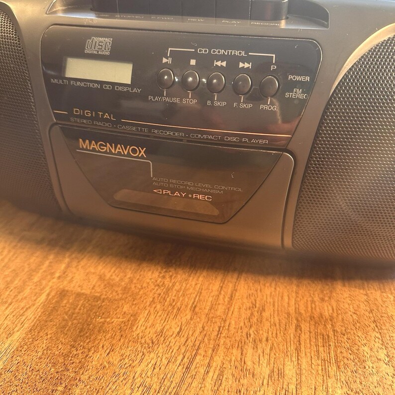 Magnavox AZ8006 GY01 Boombox CD Radio Cassette Recorder Player RETRO ...