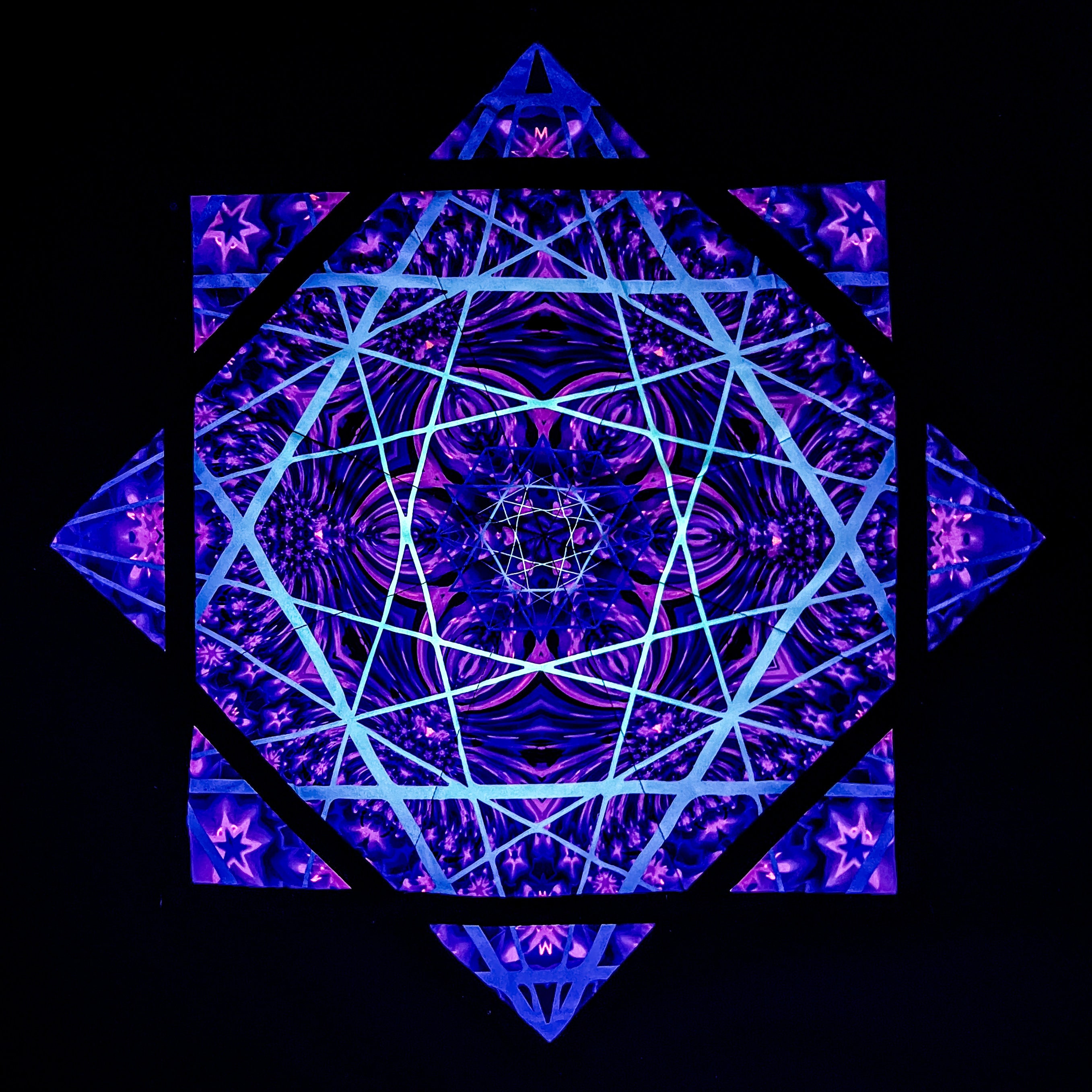 Trippy Squid Flowstar UV Reactive Sacred Geometry Purple/pink/green 2 ...