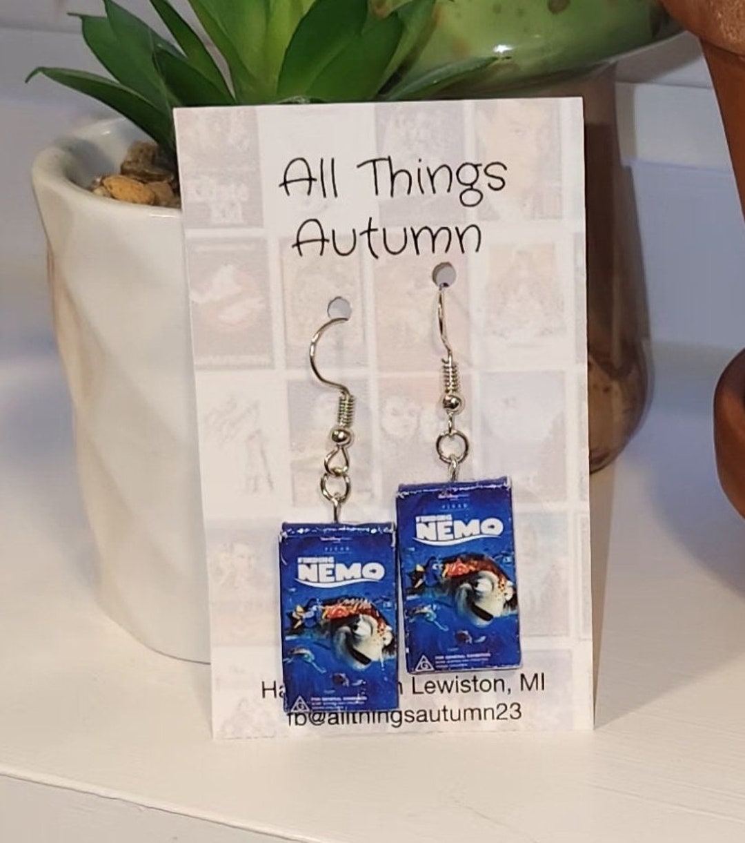 Finding Nemo Disney VHS Jewelry- Movie Dangle Jewelry- Ocean Theme - Etsy