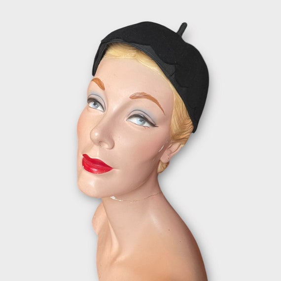 1940s Hat | Charming 40s Wool Felt Cap with Scalloped… - Gem