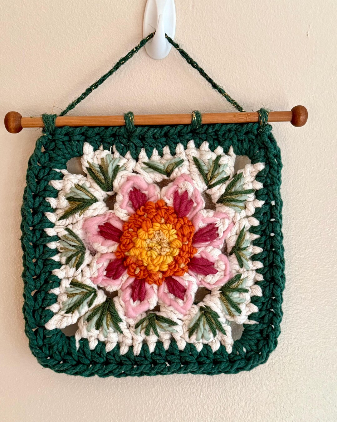 Flower Wall Hanging - Crochet/fibre Art - Etsy