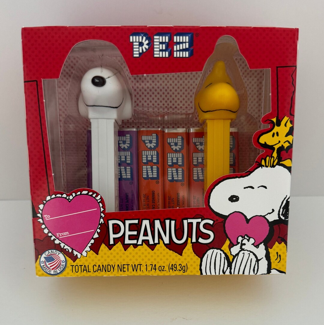 PEZ Peanuts Valentine Box Gift Set With Snoopy and Woodstock Dispensers ...