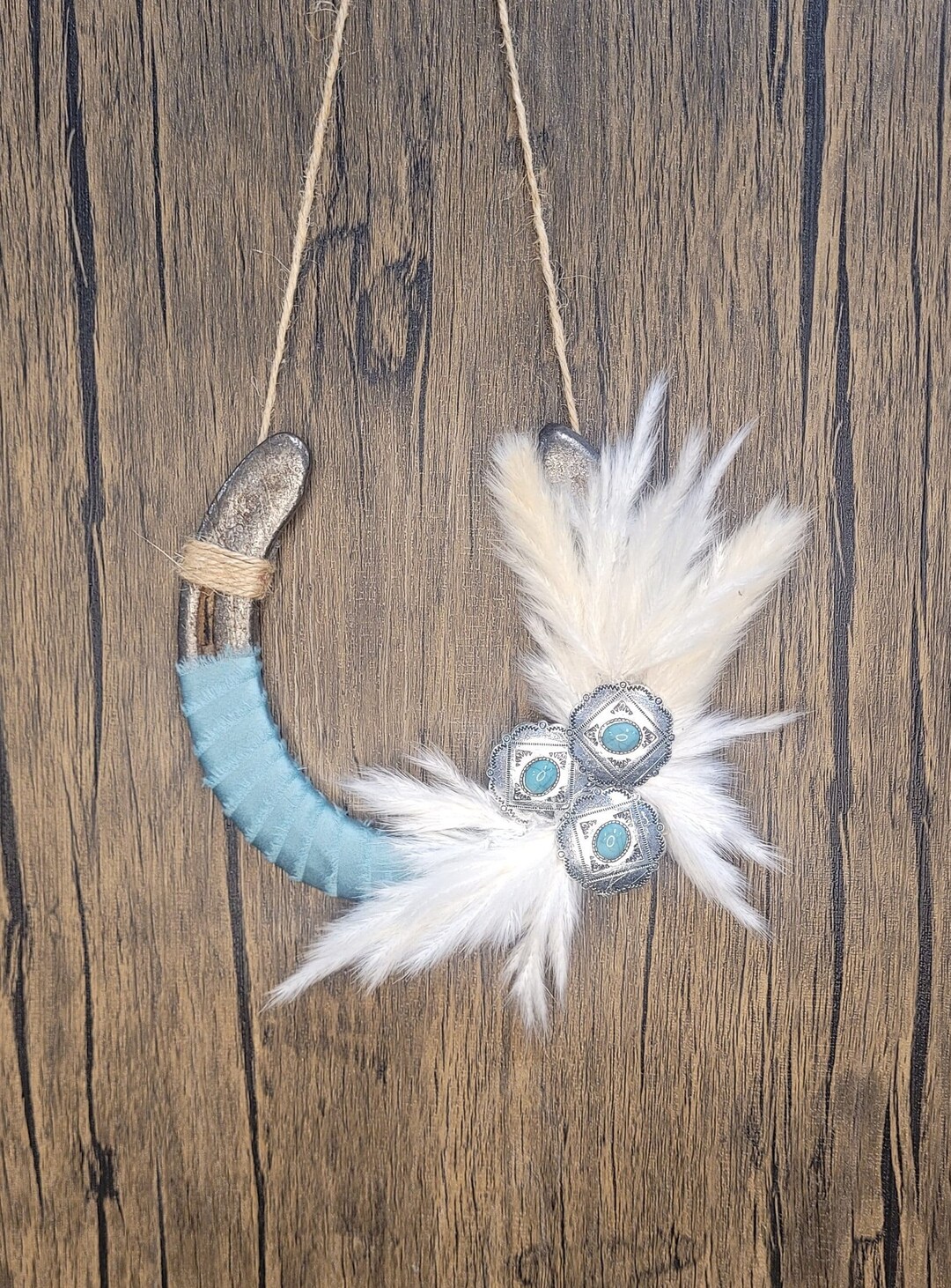 Rustic, Western, Farmhouse Stule Decorative Used Horseshoes for Home or ...