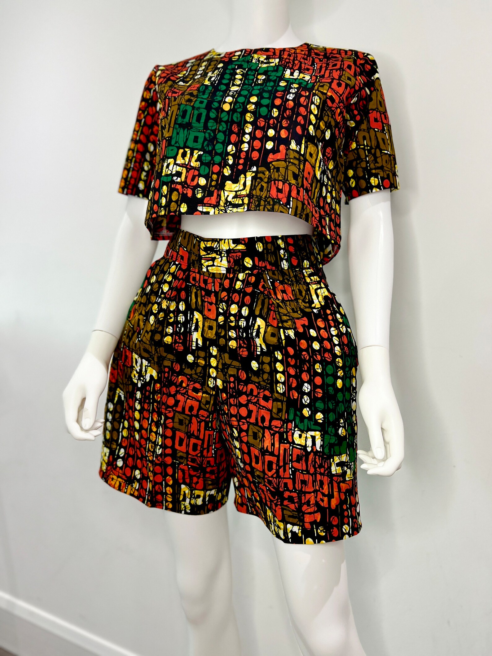 African Ankara Two Piece Crop Top and Shorts - Etsy