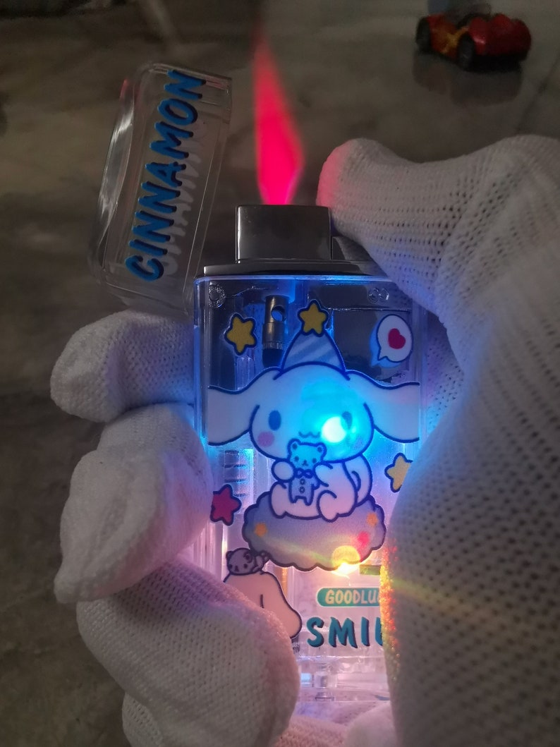 Good Luck Smile Cinnamon Led Flashing Refillable and Reusable Gas ...