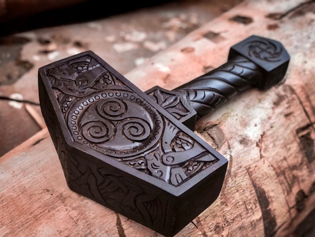 Nordic Hammer: Viking Wood Design, Medieval Norse Battle Style ...