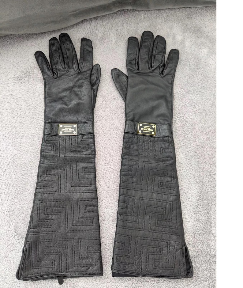 Gianni Versace Iconic Greek Key Vintage Womens Black Lambskin Leather ...