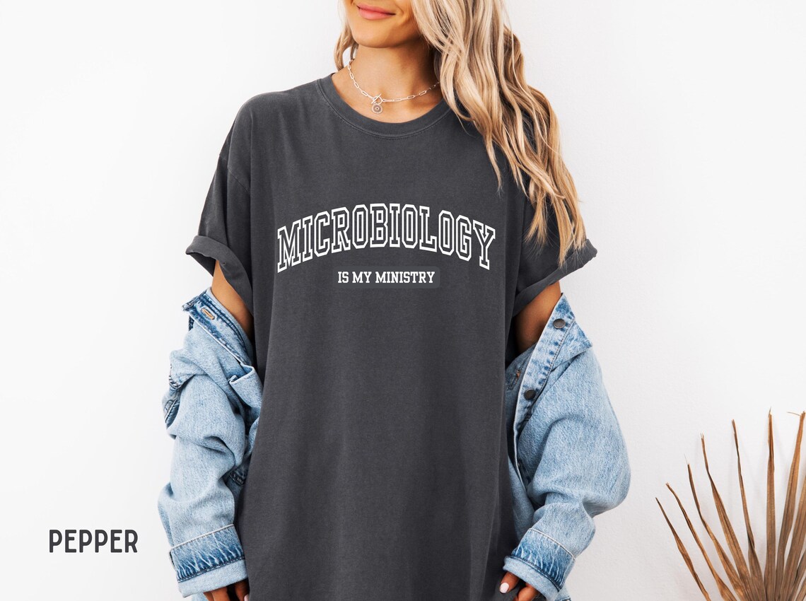 Microbiology Shirt Lab Science Biology Sweatshirt Microbiologist ...