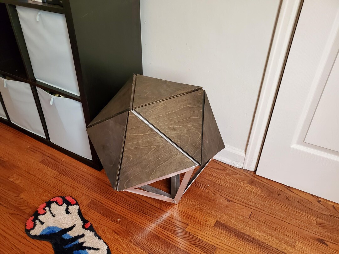 Wood and Aluminum D20 Table - Dnd Dice Furniture - Icosahedron End ...
