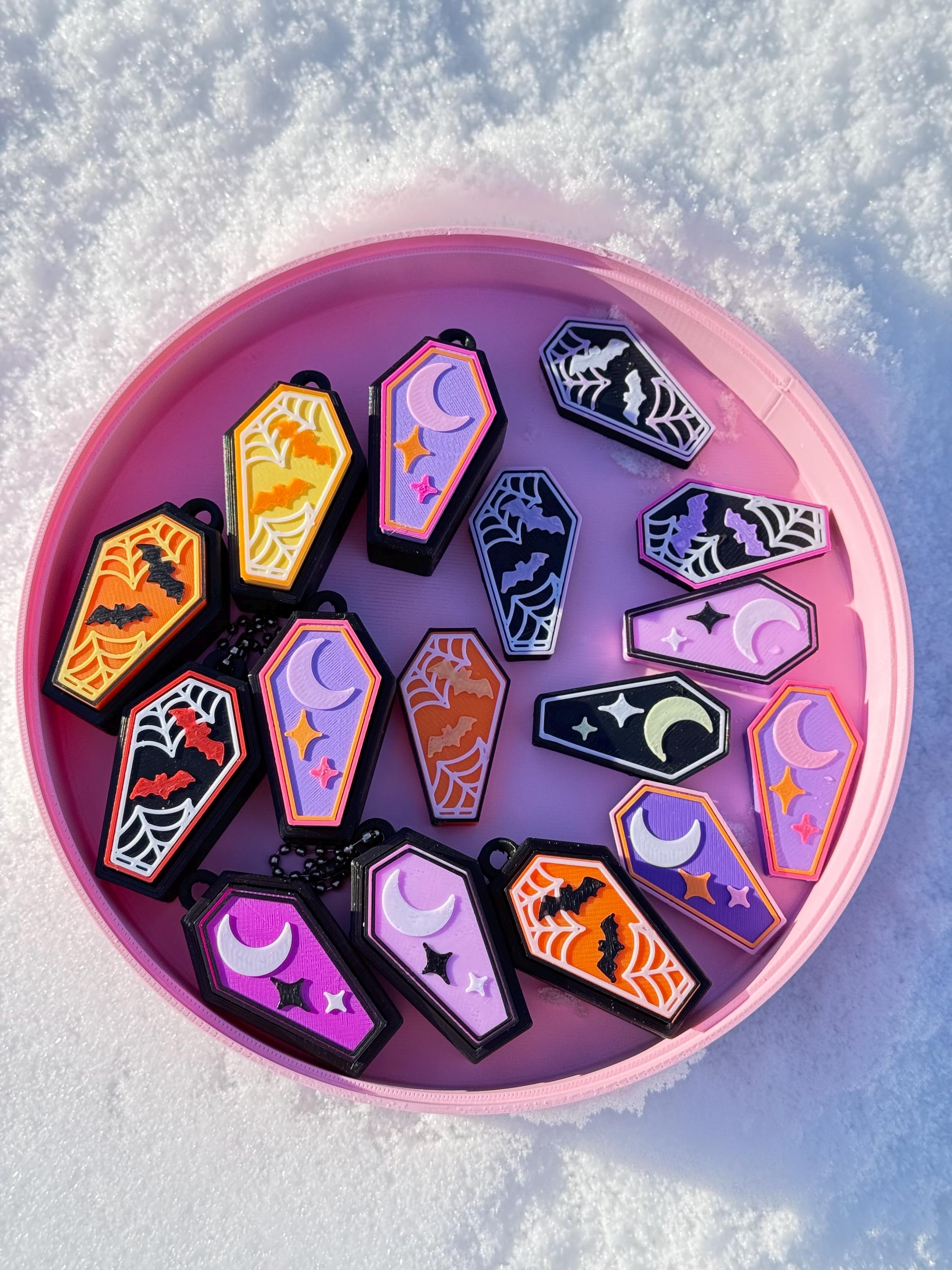 Kawaii Coffin Clicker Keychain— Bats & Spiderwebs / Moon and Stars - Etsy