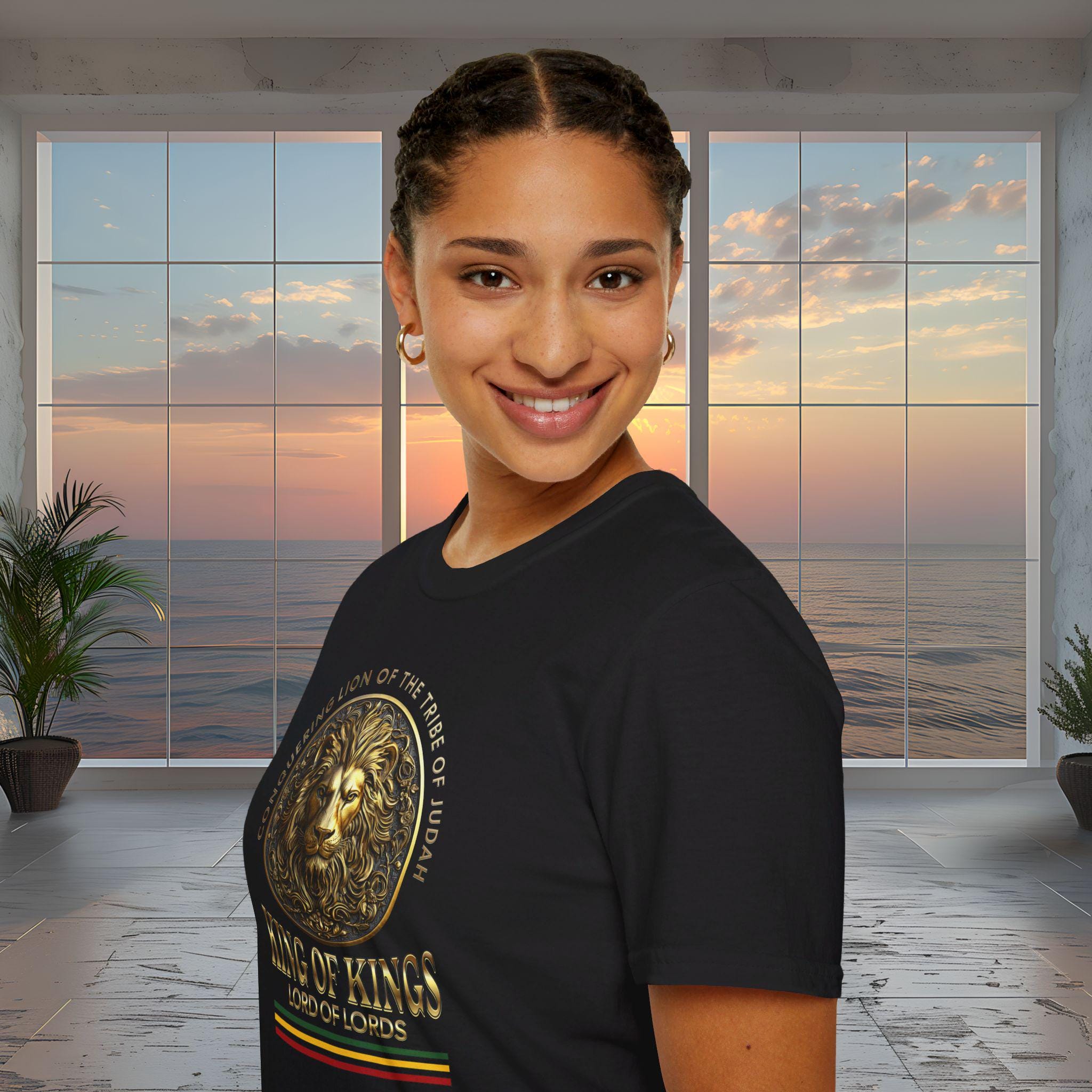 Conquering Lion of the Tribe of Judah T-shirt, King of Kings, Rastafari ...