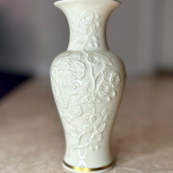 Ming Vase - Etsy