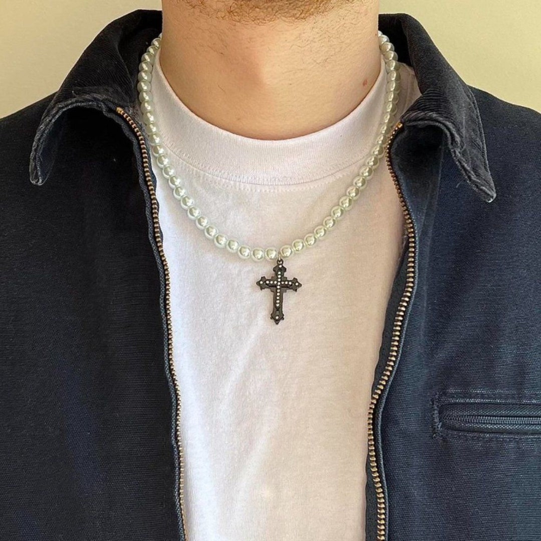 Y2K 2000s Style Heavy Metal Punk Grunge Pearl Emo Cross Pendant ...