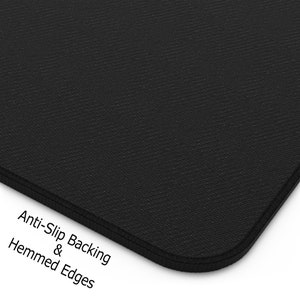 Power Armor Helmet Desk Mat, Post Apocalyptic PC Gaming Desk Mat ...