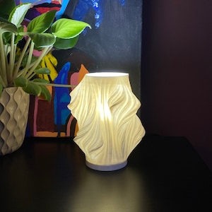 Wavy Table Lamp / 3D Printed - Etsy
