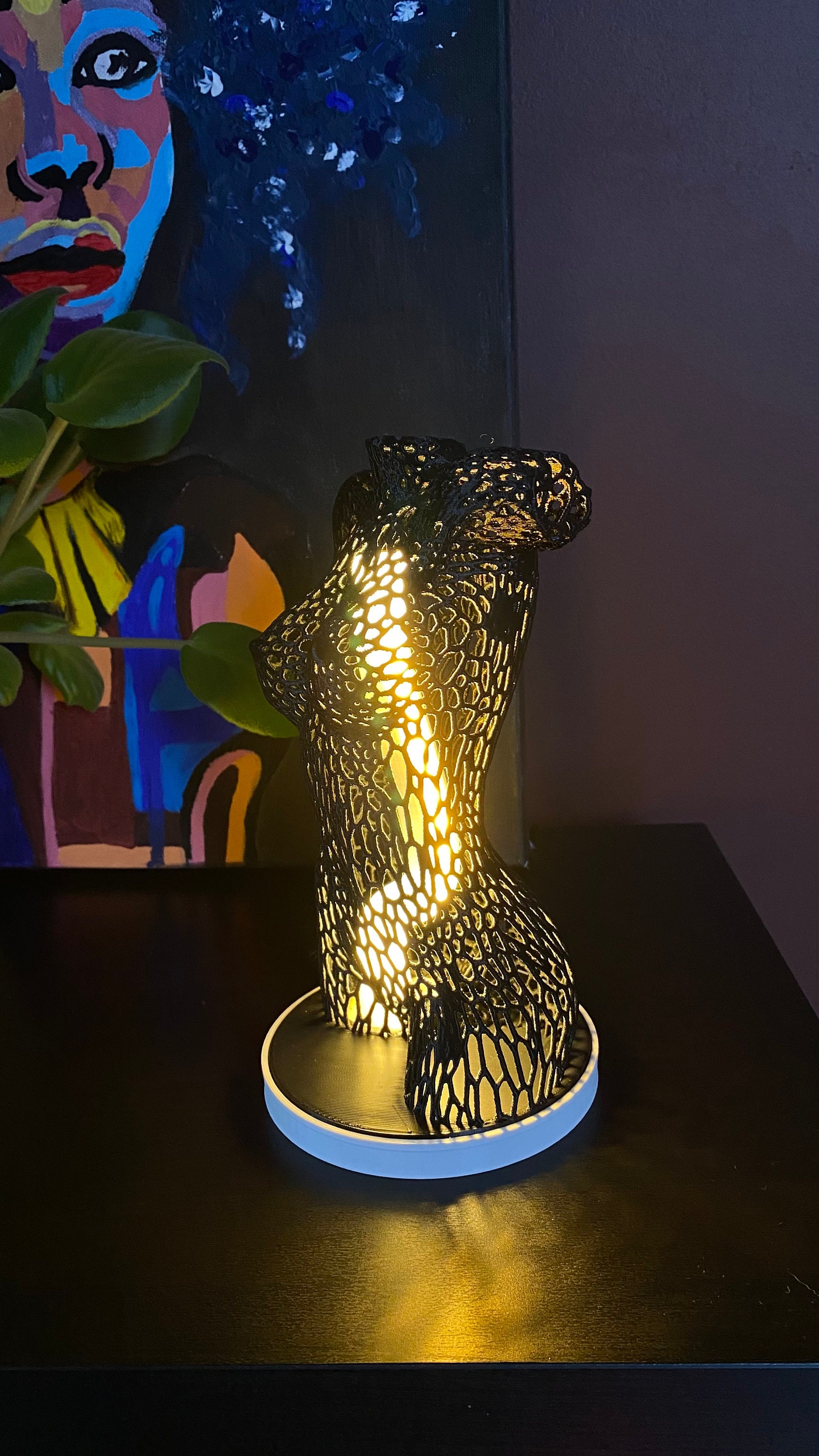 Female Torso Table Lamp / 3D Printed - Etsy