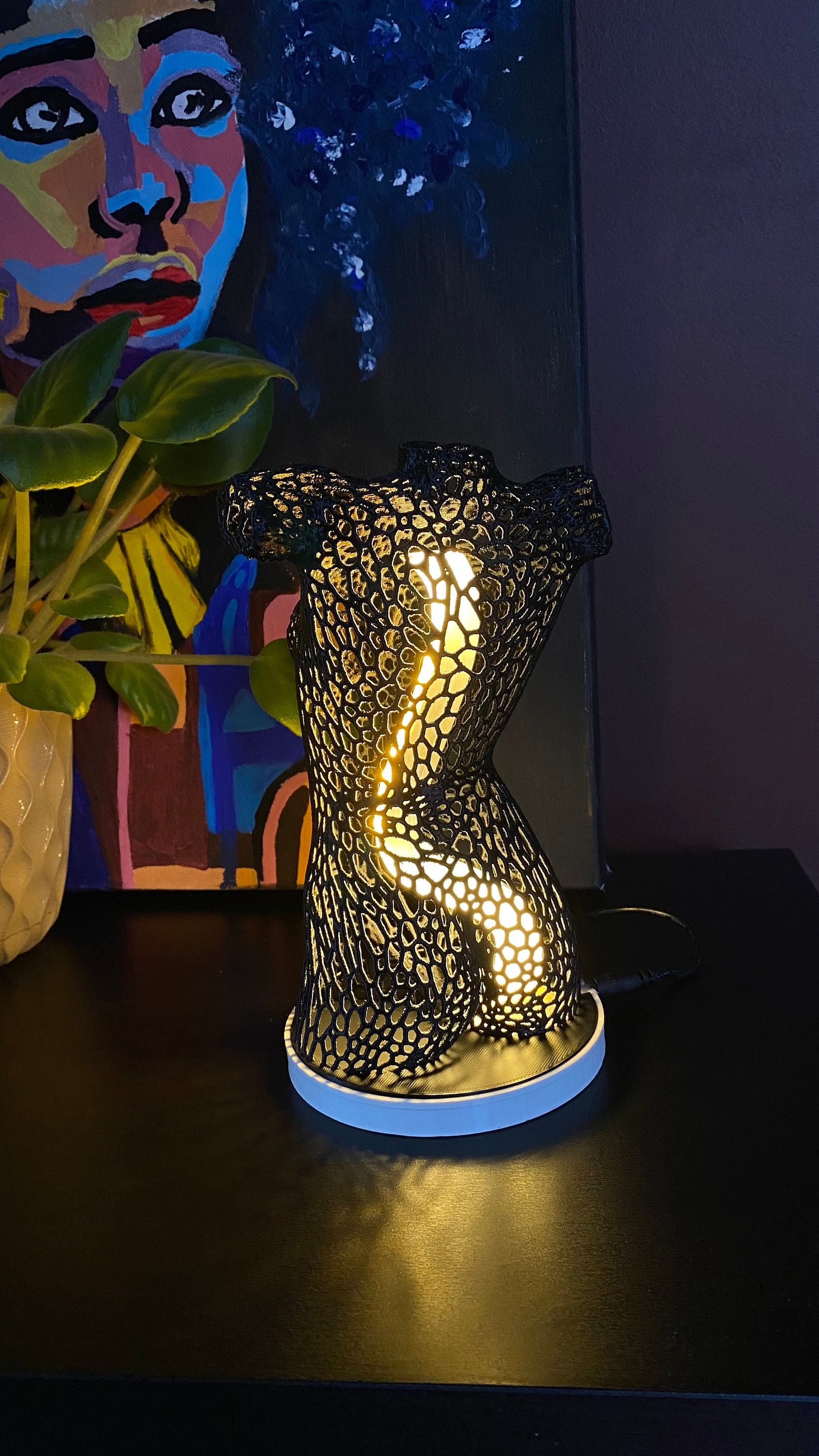 Female Torso Table Lamp / 3D Printed - Etsy
