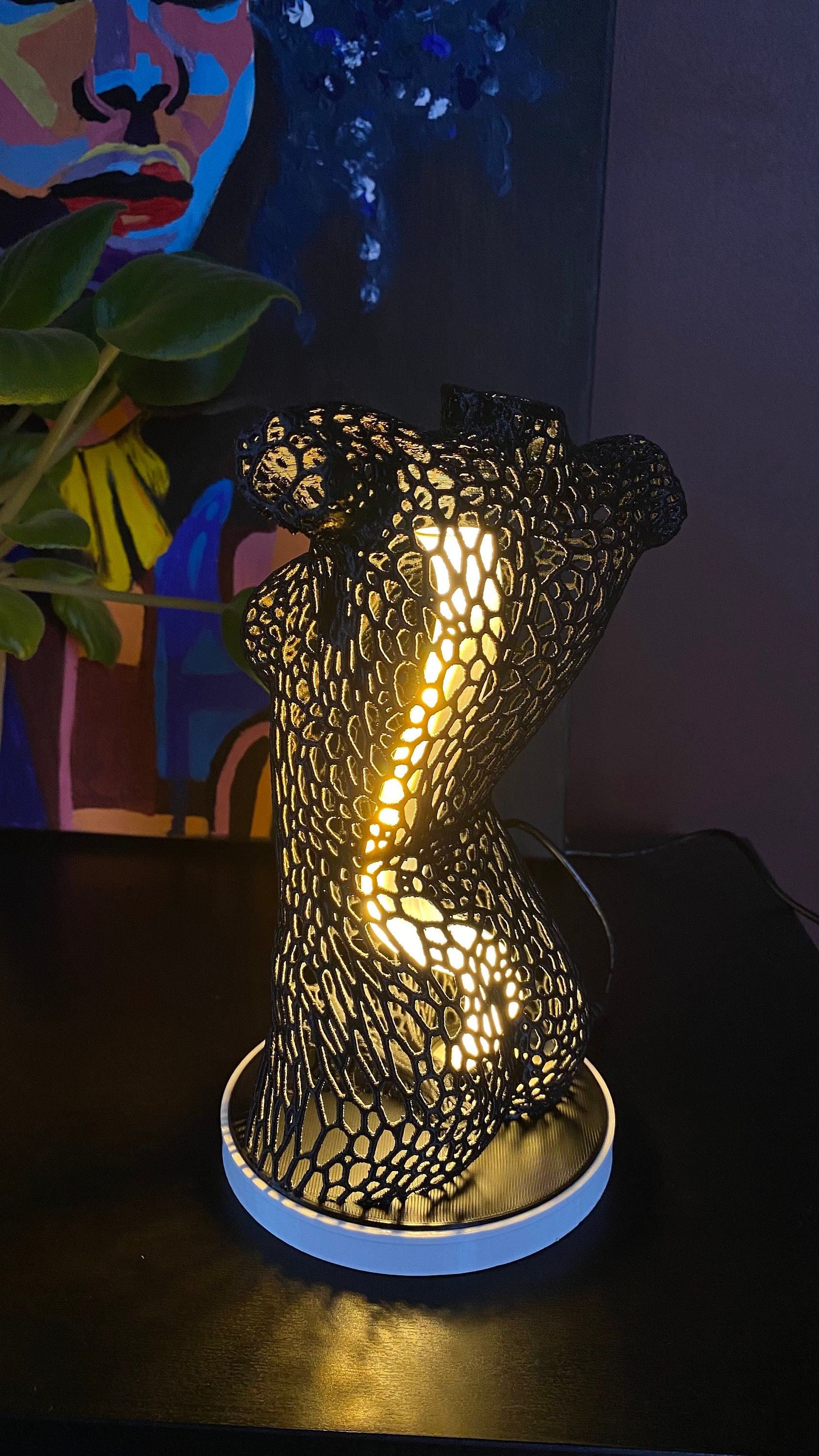 Female Torso Table Lamp / 3D Printed - Etsy