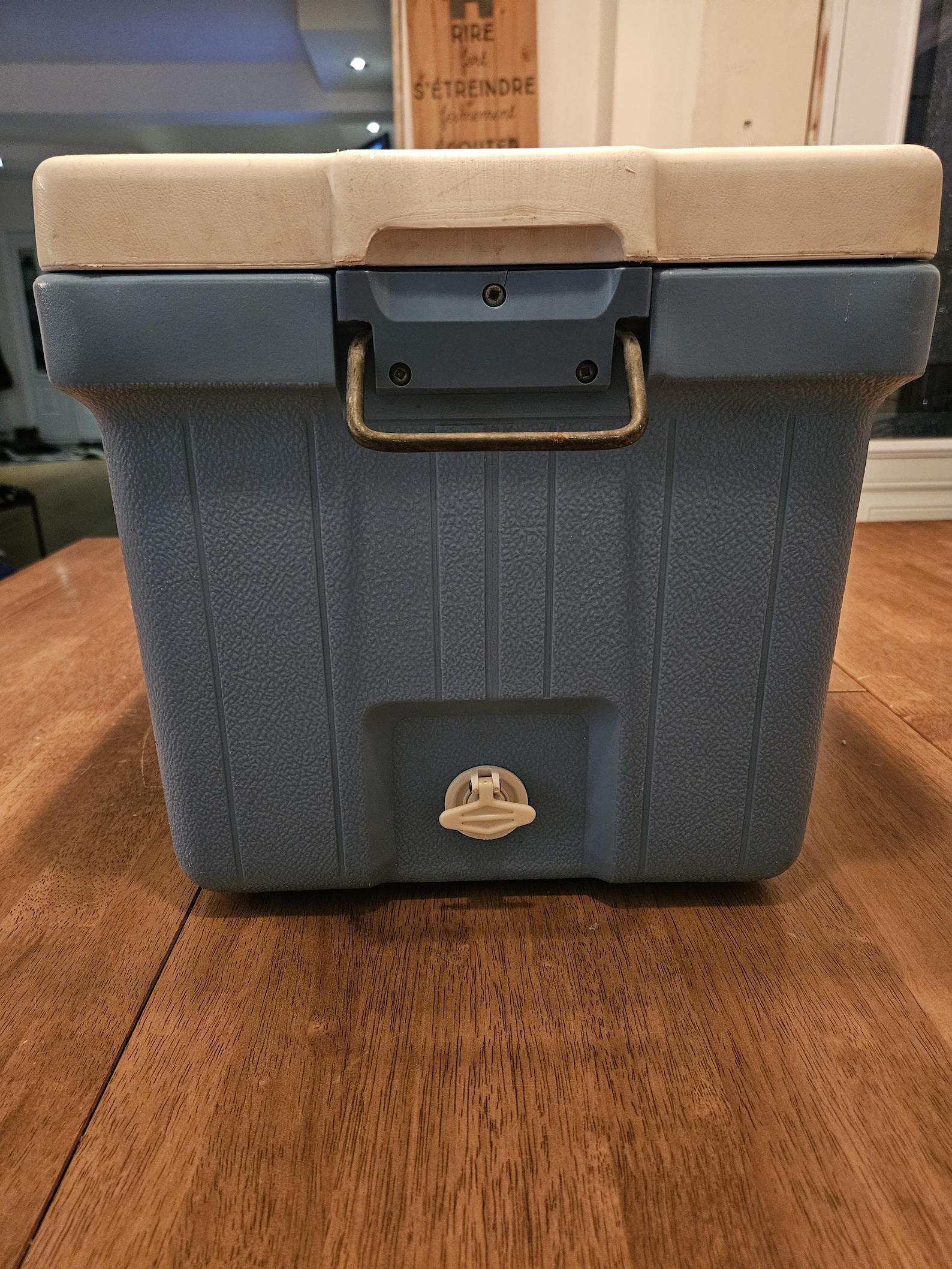 Vintage Coleman Cooler Blue and White Dura-bond W/ Metal Handles Made ...