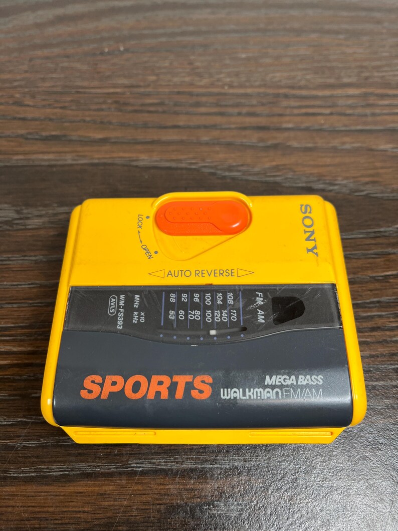 Sony Sports Yellow Walkman Mega Bass AM/FM & Cassette Player WM-FS393 ...